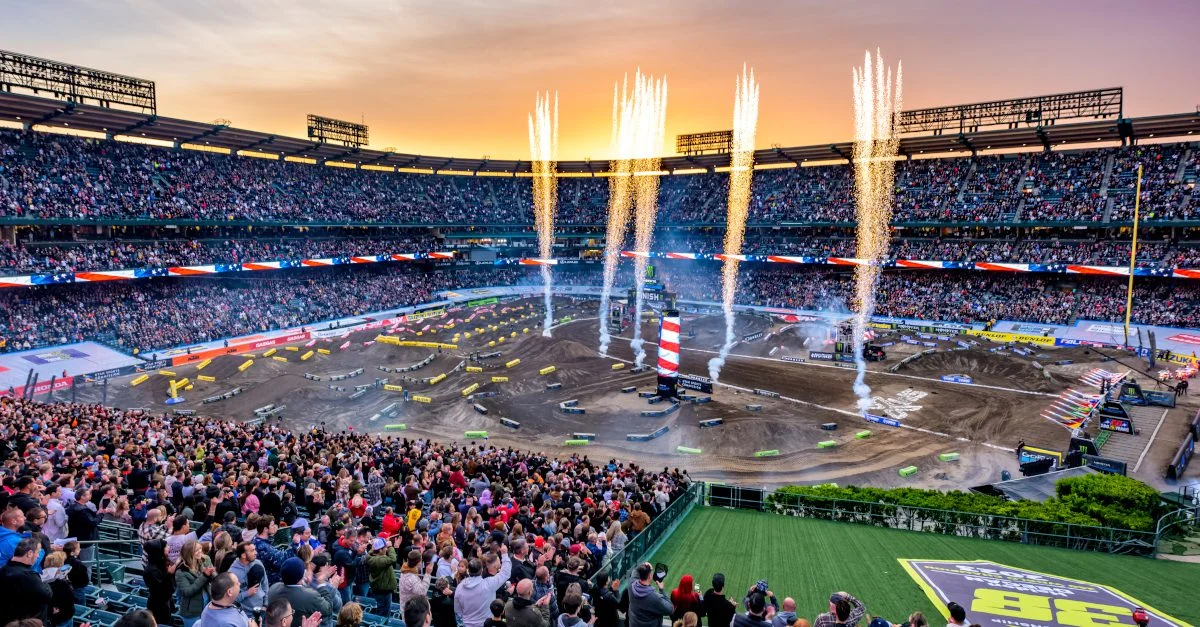 Todos los equipos para el Supercross y las 250 en Costa Este y Oeste ...